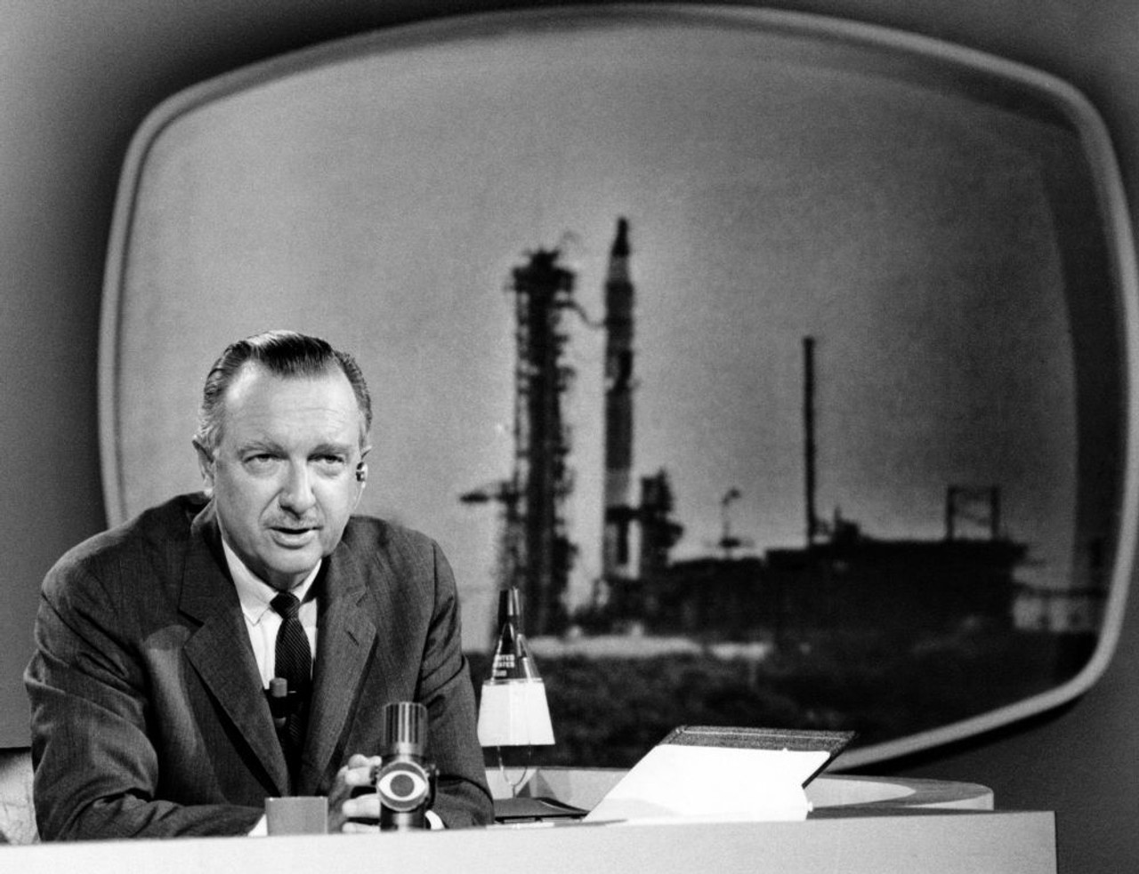 Walter Cronkite was the Best, And “that’s the way it is.” | thewritelife61